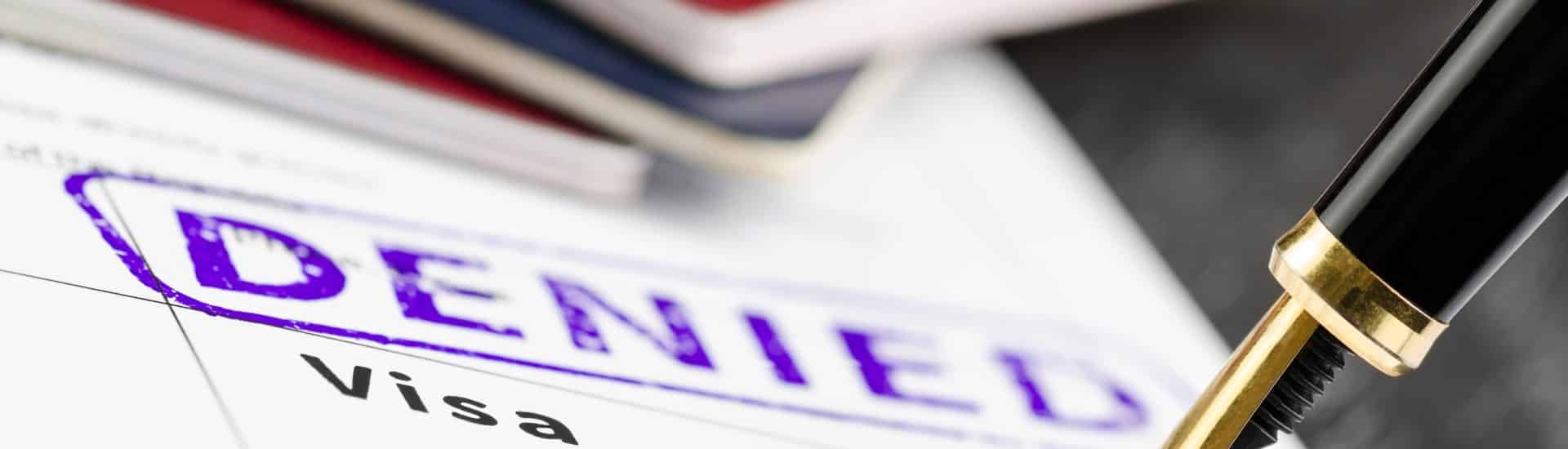 Qué significa “inadmisible” en una solicitud de visado o tarjeta verde